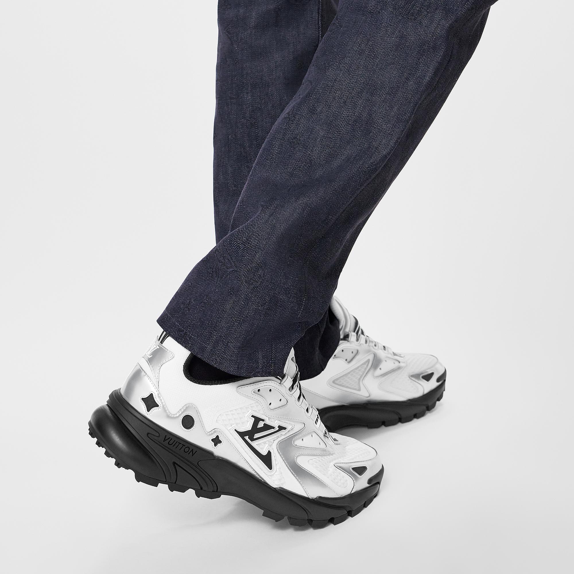 LV RUNNER TATIC 运动鞋 - LV | 路易威登LOUIS VUITTON官方线上旗舰店