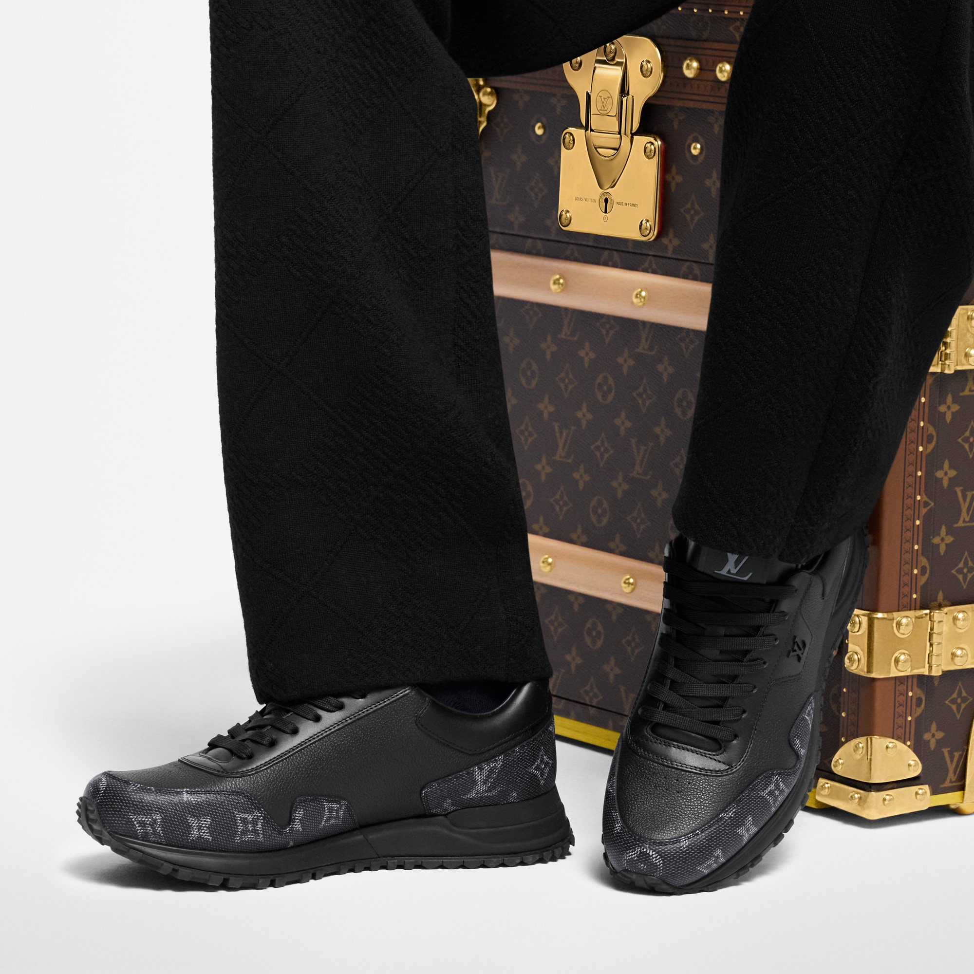 RUN AWAY 运动鞋 - LV | 路易威登LOUIS VUITTON官方线上旗舰店